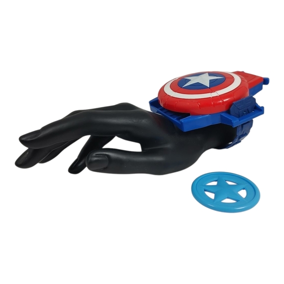 Marvel Hasbro | Toys | Marvel Hasbro Captain America Shield Wrist Disc ...